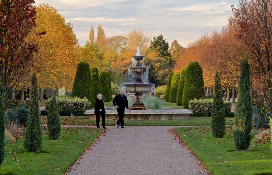 The Holme: London's Most Opulent Mansion on Sale for £250 Million - La ...